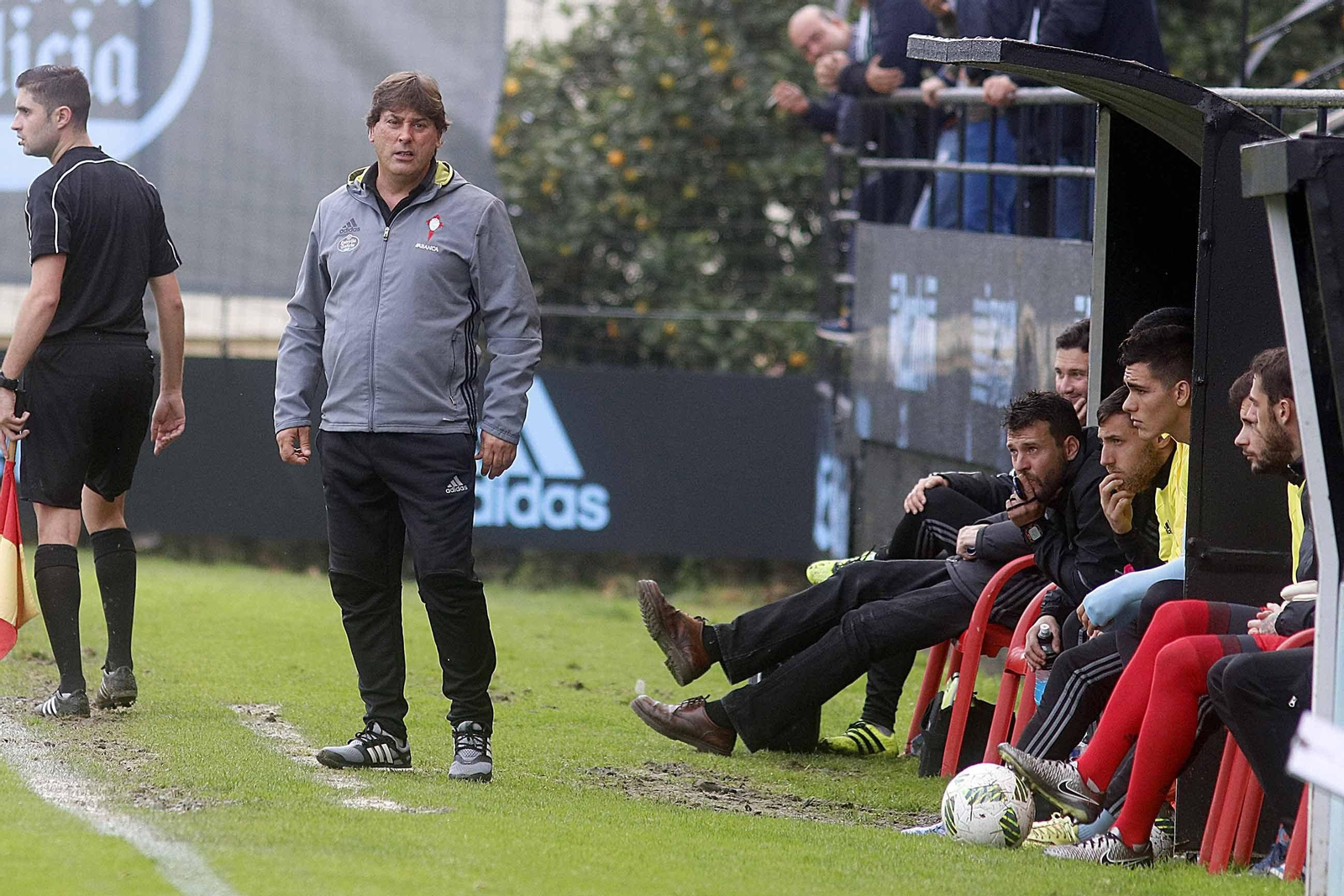 Alejandro Menéndez deja el Celta B