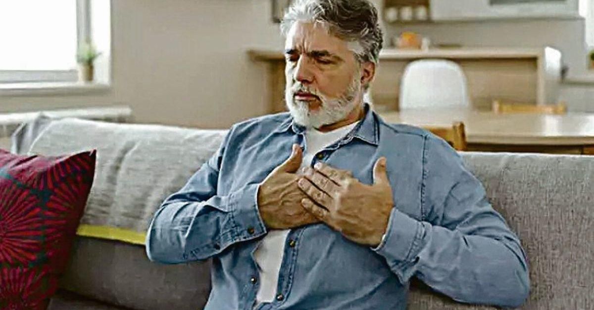 Cómo se puede diferenciar una angina de pecho de un infarto