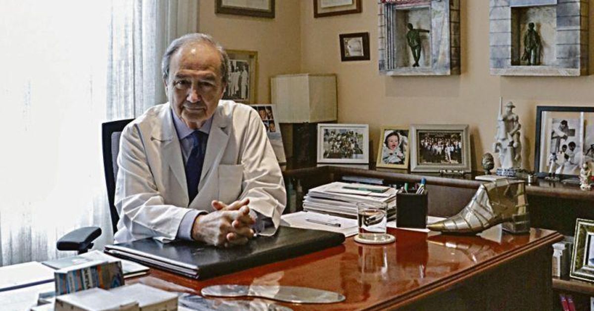 Ramón Lorente Moore, doctor en Medicina: "Las revisiones de tipo preventivo de la vista deberían ...