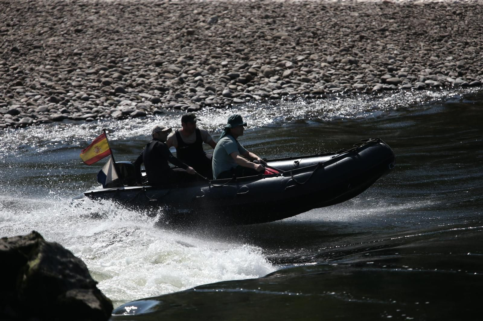 Localizado el cuerpo del menor que había sido arrastrado por el Miño en ...