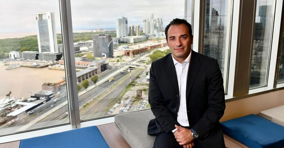 El napolitano Antonio Filosa, favorito para liderar Stellantis