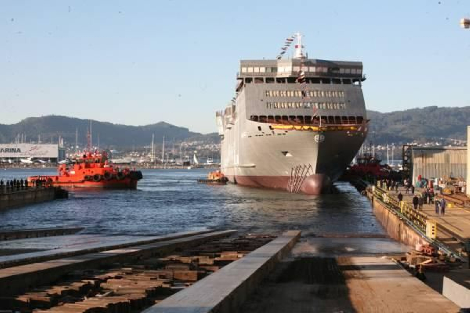 Barreras construirá tres nuevos barcos y opta a hacer cuatro más