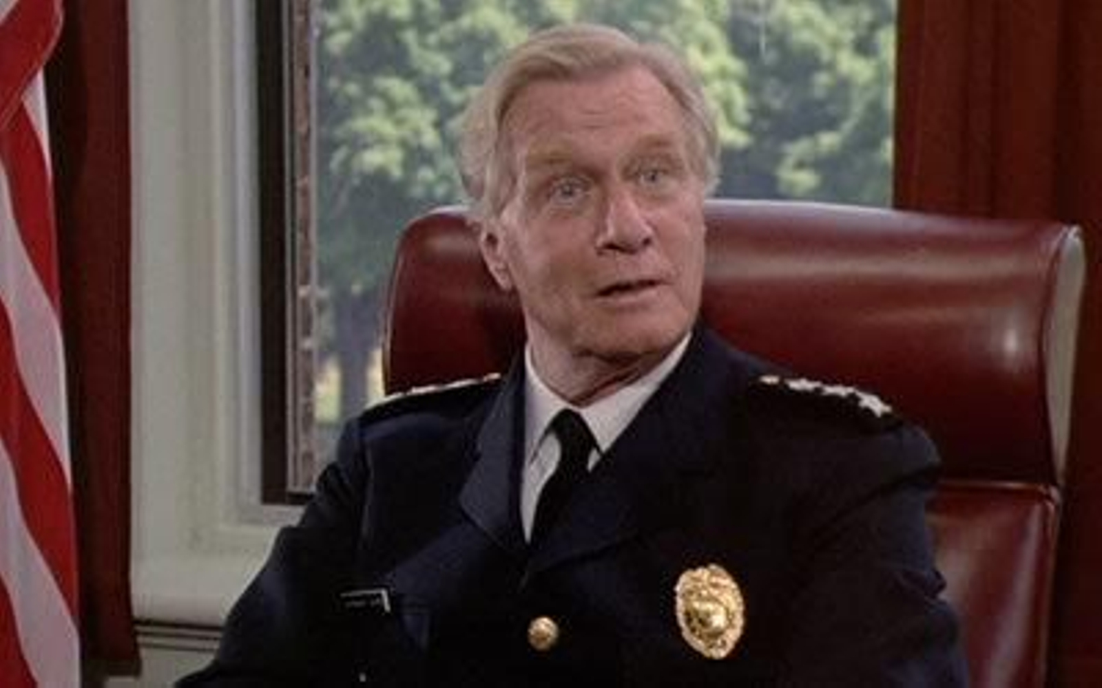 Muere George Gaynes, actor de 'Loca Academia de Policía' y 'Punky Brewster'