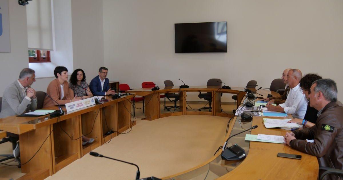 Ana Pontón promete derrogar a “lesiva” lei de usos termais