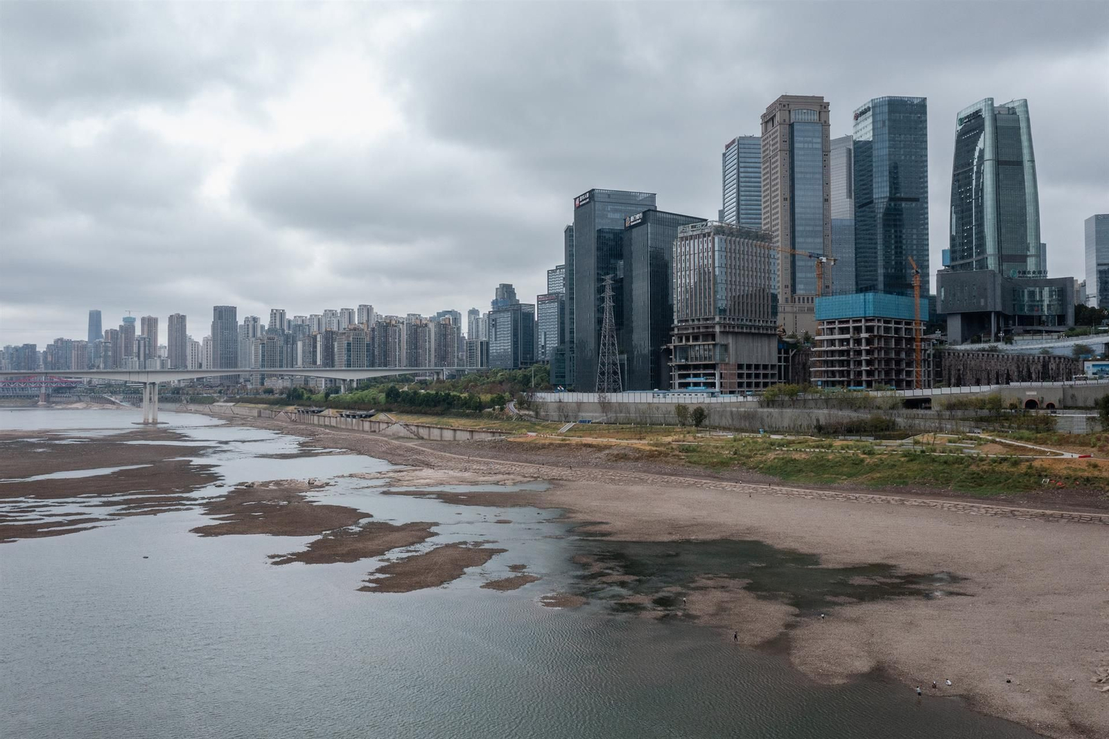 El lago de agua dulce más grande de China reduce su capacidad a menos ...