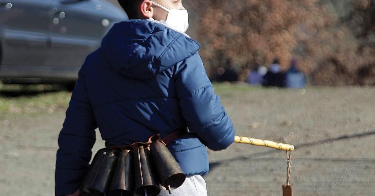 ¿Sabe que está claro que los cigarrones tienen relevo?
