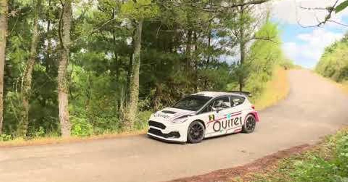 Félix Macías y Álex Portela, ganadores del Rally del Bierzo