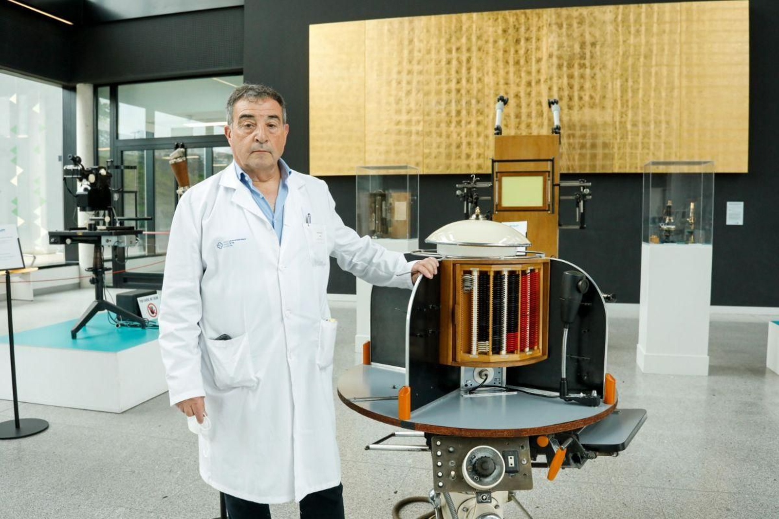 Luis Amador, jefe del HADO en Vigo: "Atendimos a 866 pacientes a ...