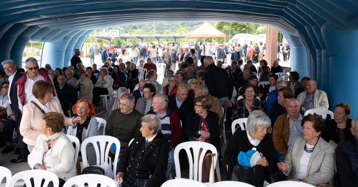 Galería | Castrelo de Miño celebró la V Festa do Maior con música, misa ...