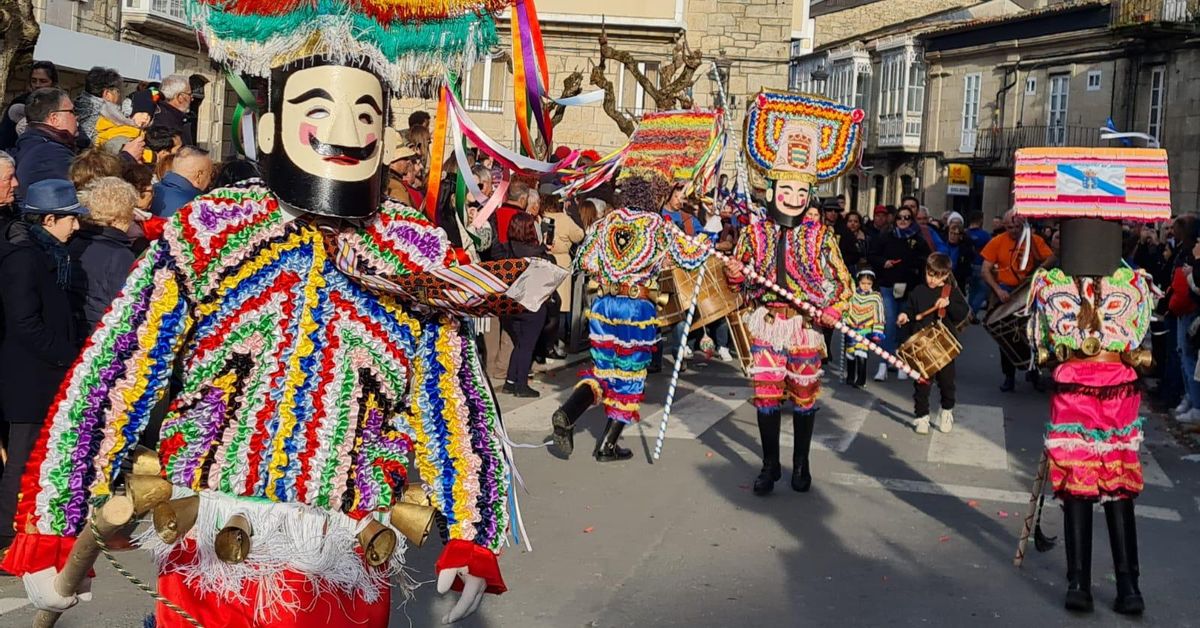 Galería | Centenares de personas disfrutan del Folión en Trives