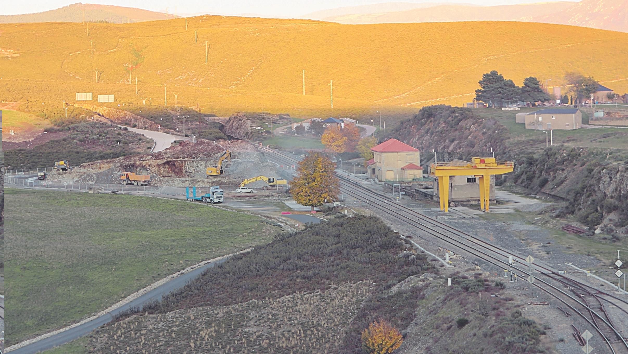 Las máquinas ya operan en la subestación de As Portas