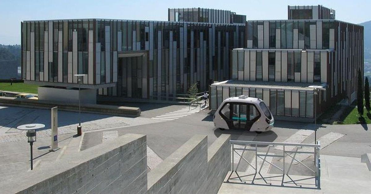 Una lanzadera sin conductor hará pruebas en el campus de Vigo