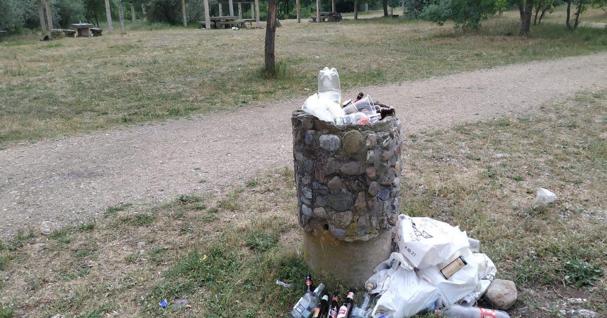El día después del botellón de O Barco