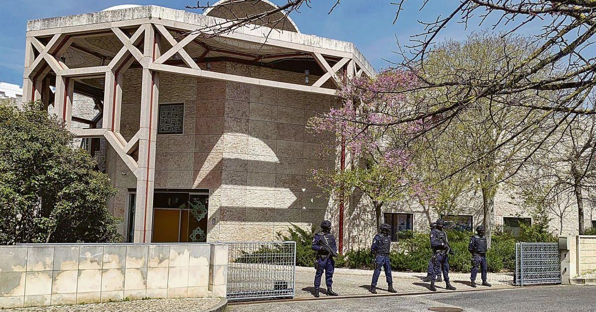 Dos muertas en un ataque a un centro ismaelí de Lisboa