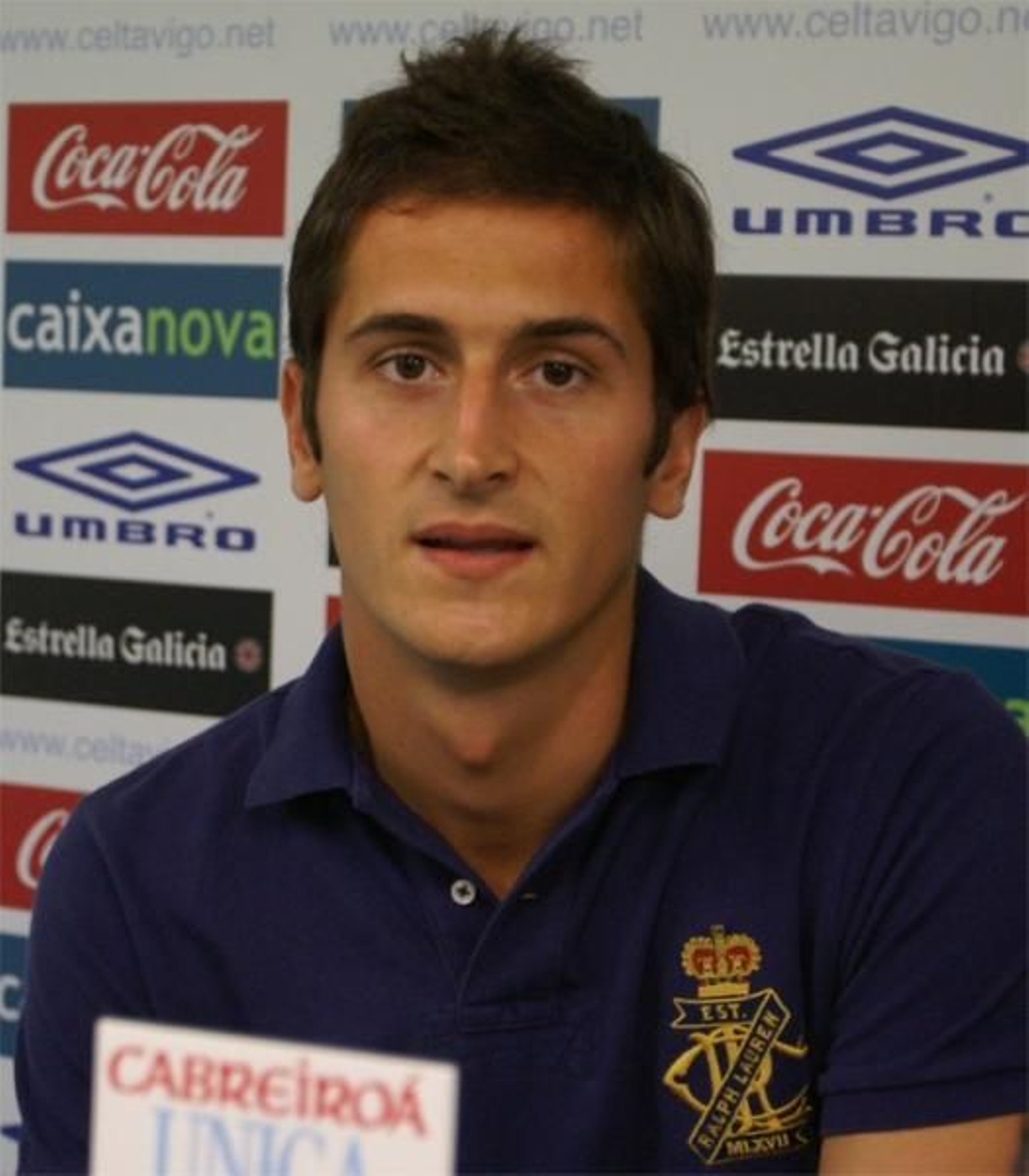 Julián Vara asegura que tiene contrato con la entidad viguesa hasta el ...