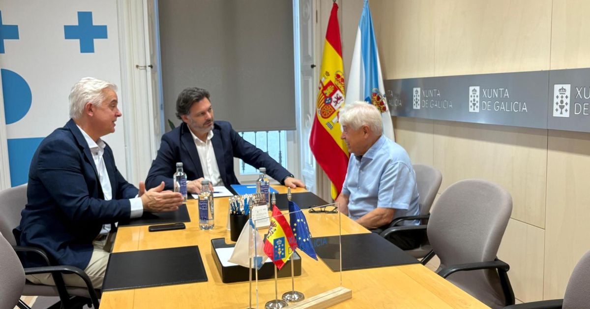 Miranda y Juan Alvite analizan en Santiago la situación de la comunidad ...