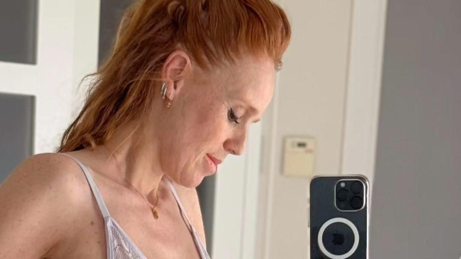 La viguesa María Castro presume con orgullo y sin filtros de su barriga ...