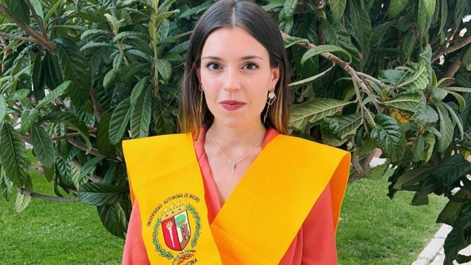 Laura Cuenca, primera MIR en el Cunqueiro: “Vi tanta ilusión que decidí ...
