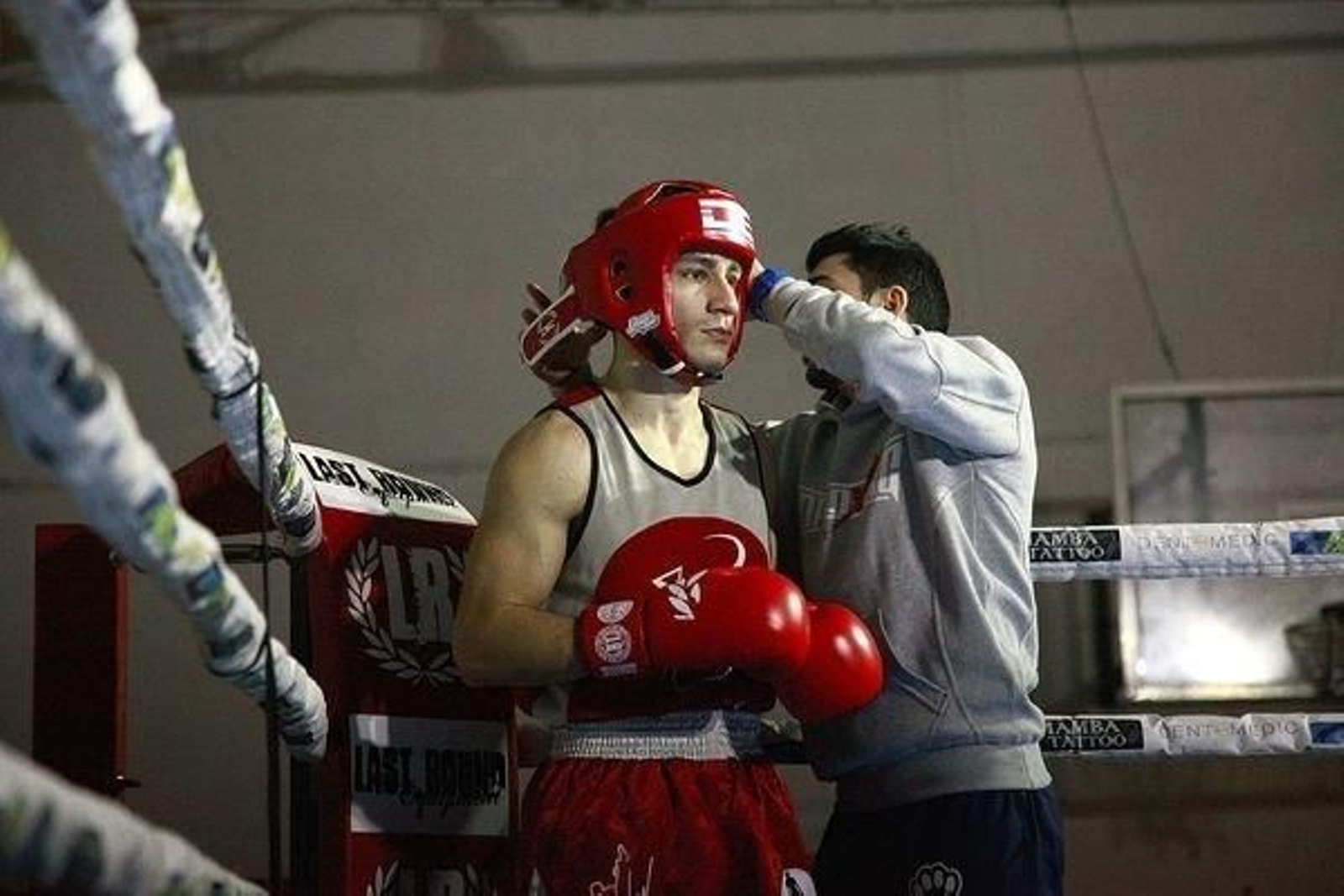 La velada de boxeo en O Barco, en seis imágenes