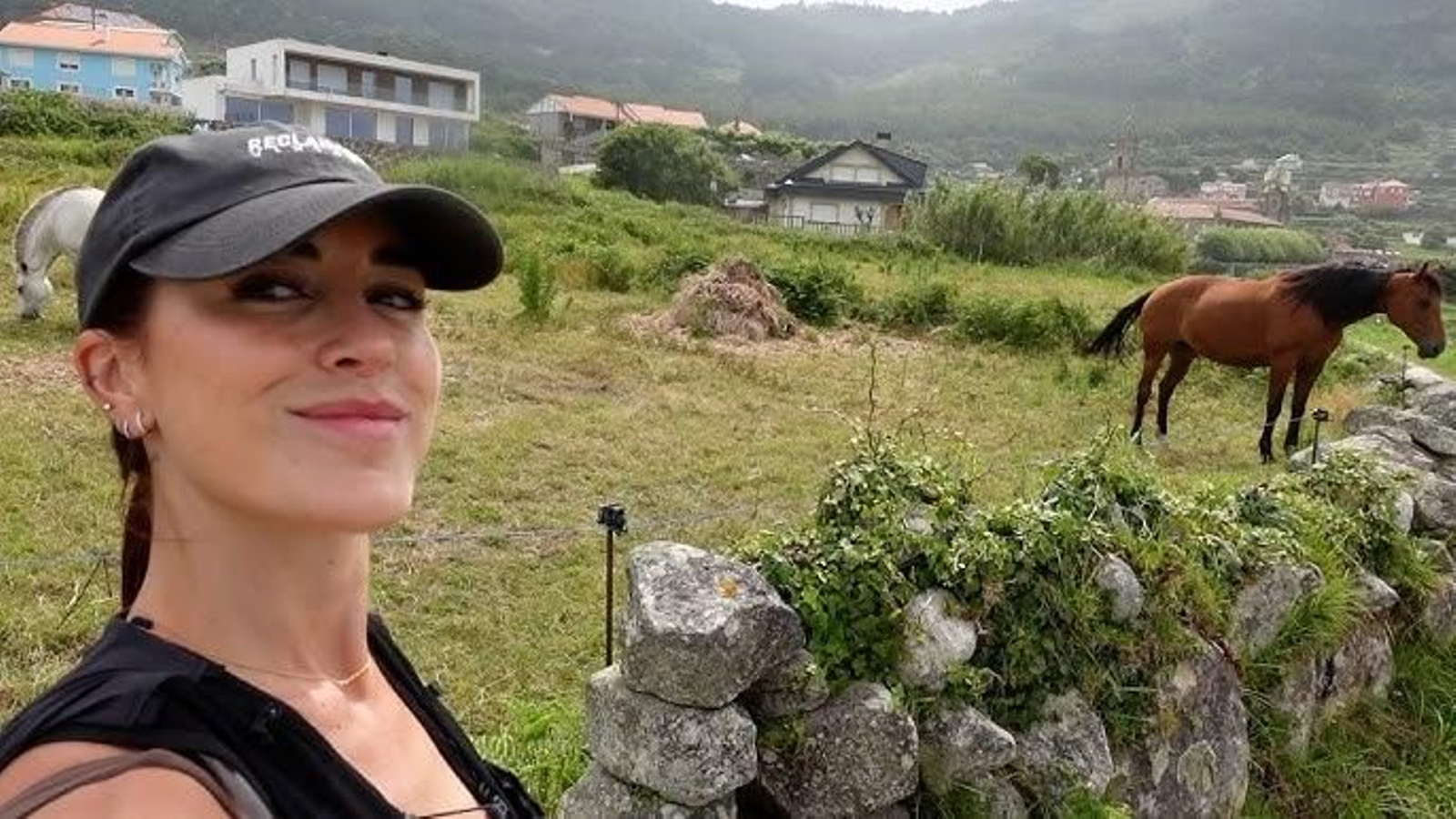 La influencer Paula Gonu documenta su peregrinaje a Santiago: así fue ...