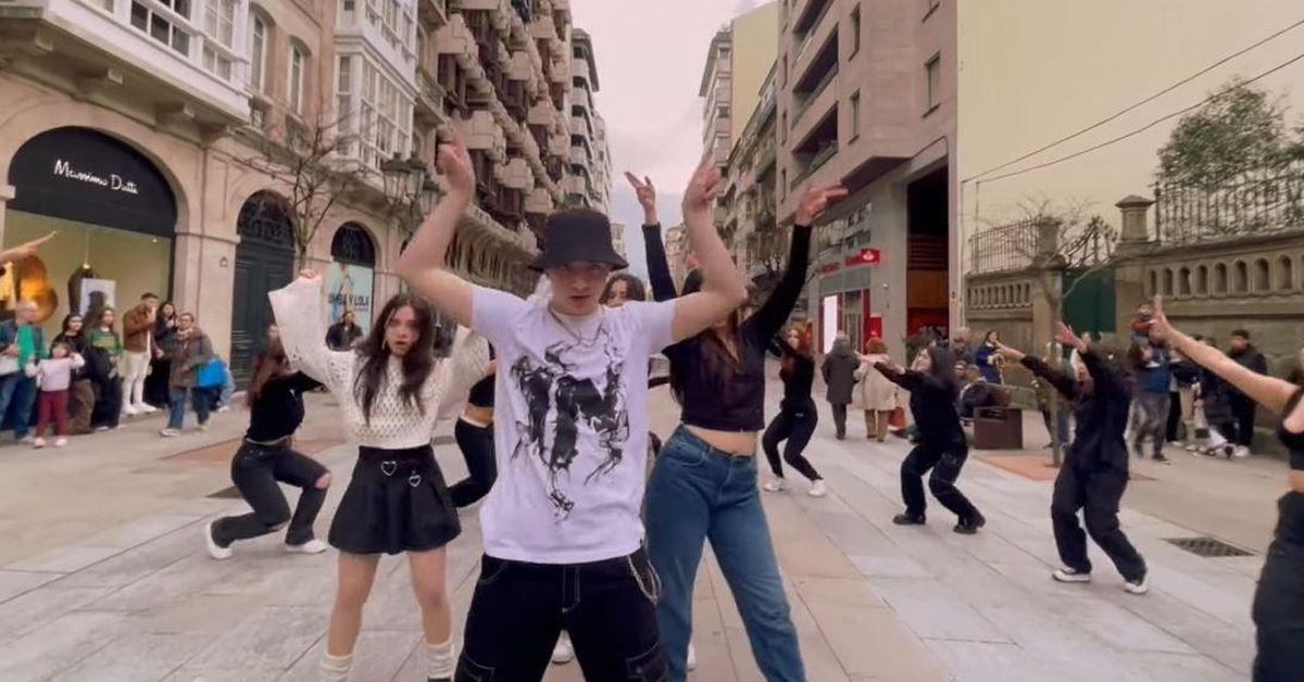 K-pop en el centro de Ourense: Lullabyz publica el videoclip grabado en ...