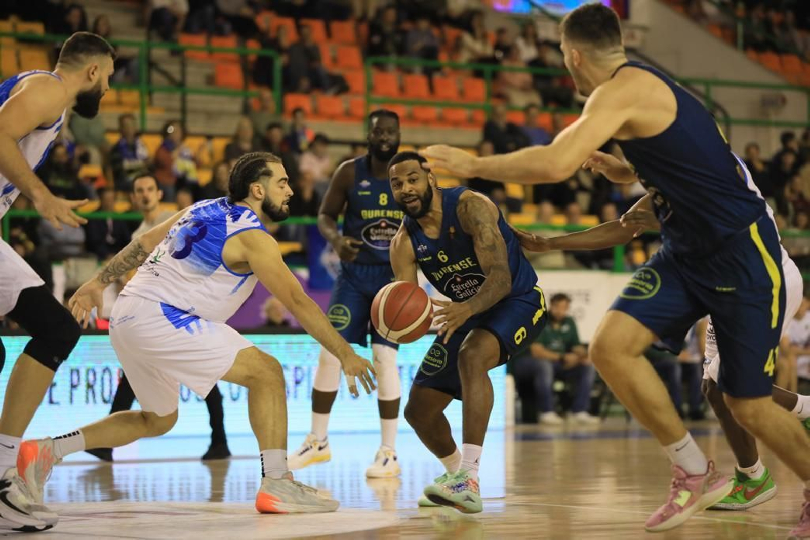 El COB da miedo y es líder en solitario (73-61)