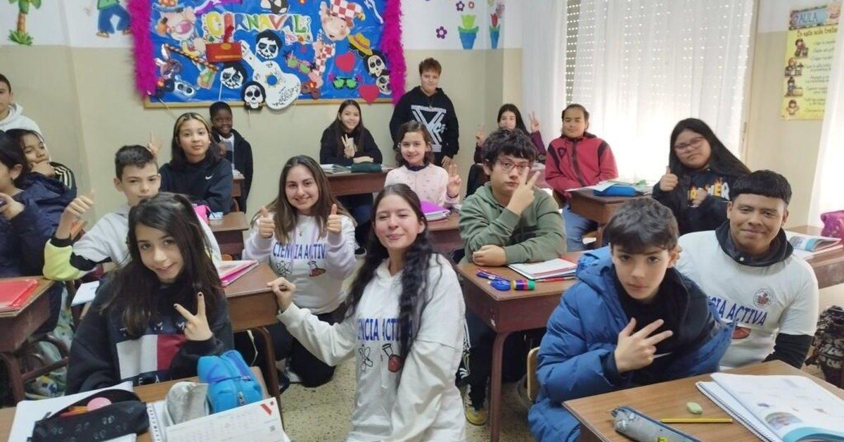 Como navegar ben polas redes sociais dende o Padre Feijóo Zorelle