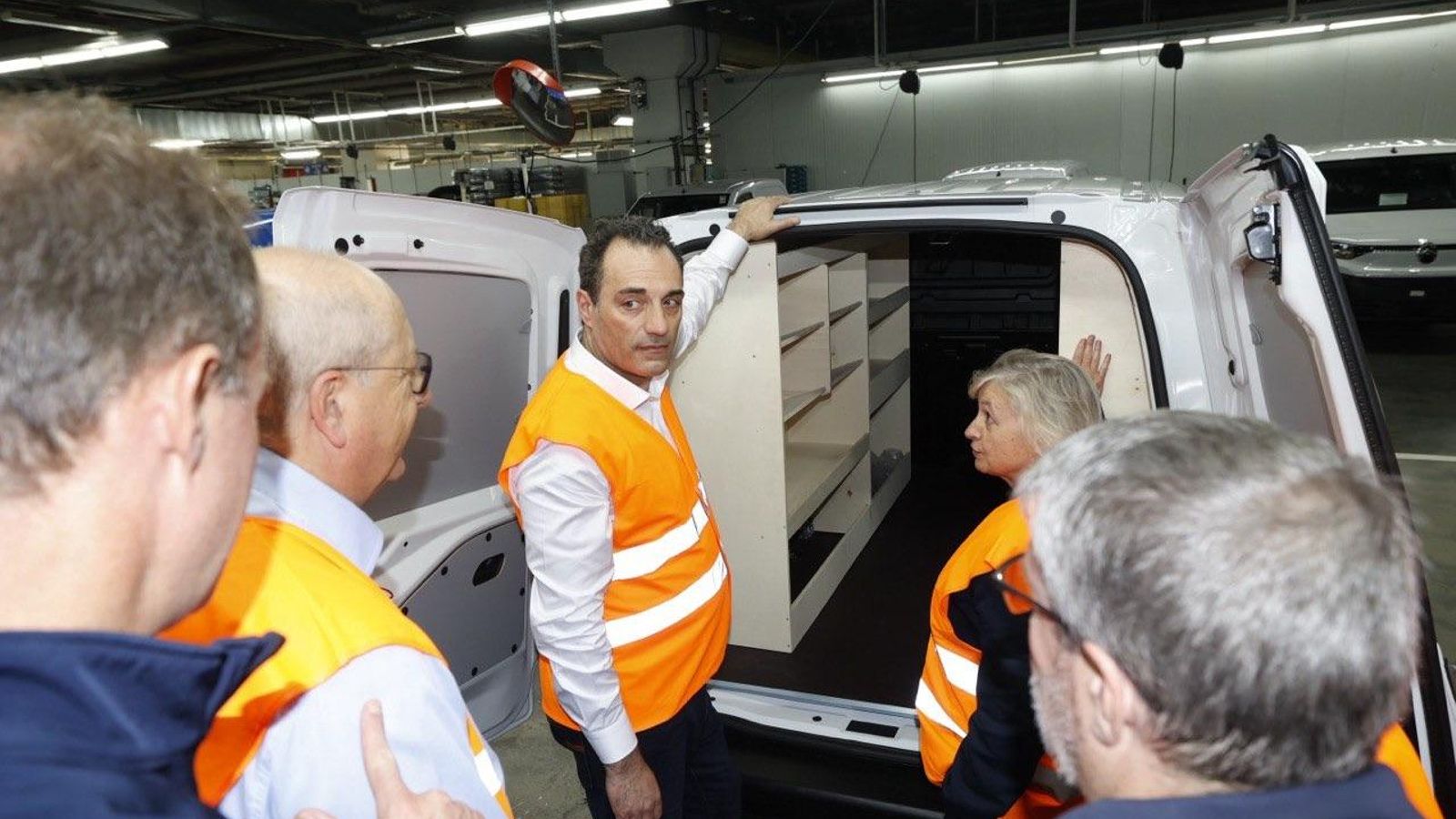 Antonio Filosa: “Estoy impresionado con Vigo, ejemplo de experiencia y ...