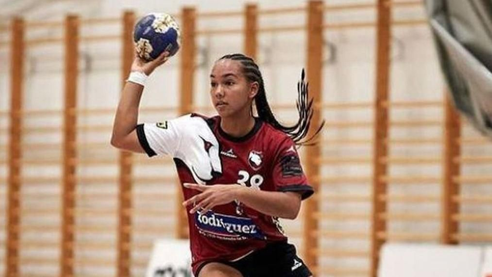 Ania Ramos, objetivo del Guardés para el extremo