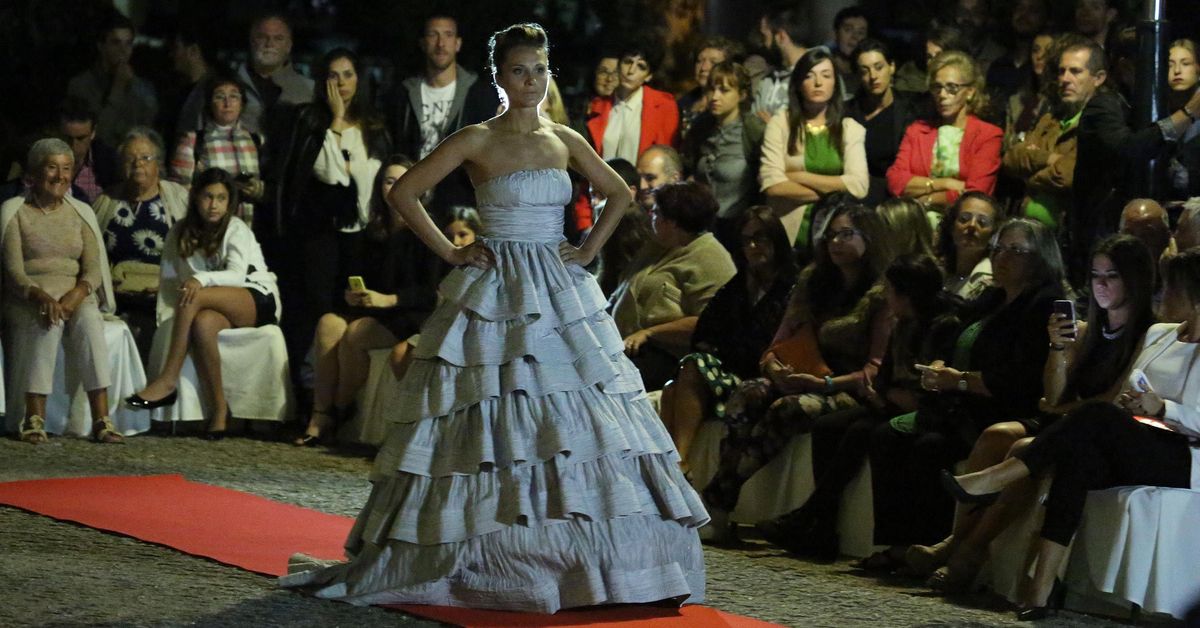 Promesas del diseño en la Midnight Fashion Show