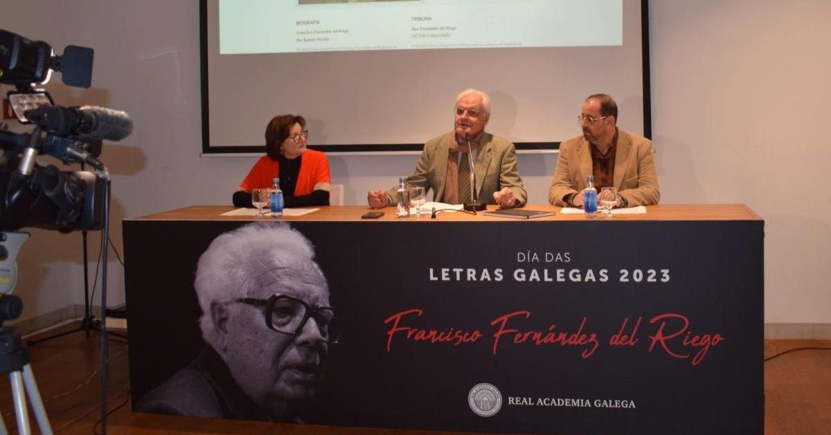 Homenaje a Fernández del Riego en su 110º aniversario