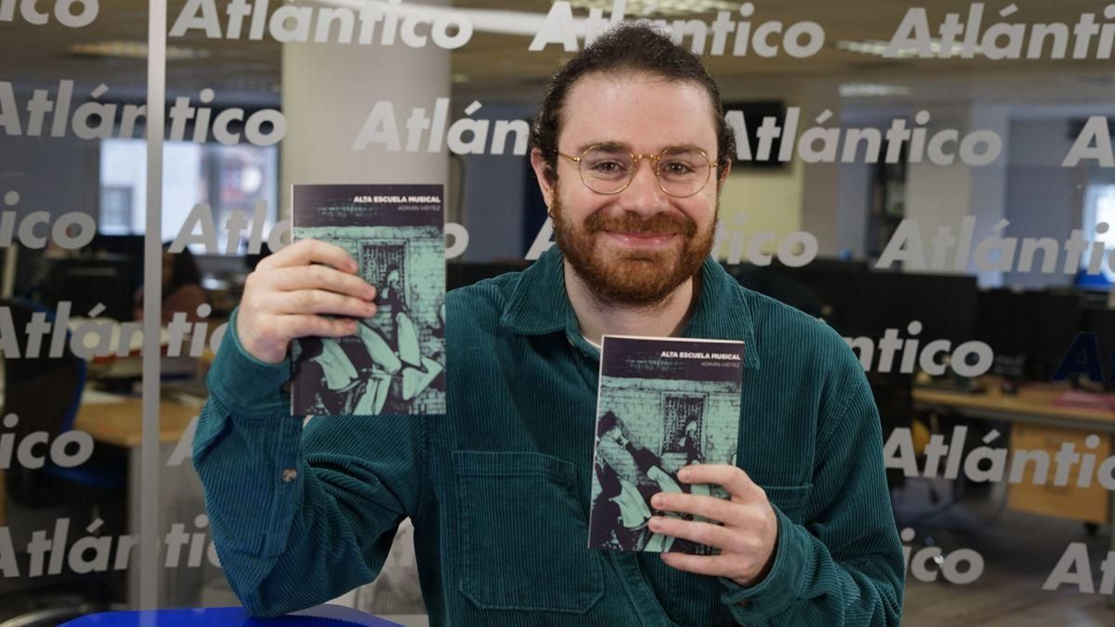 Adrián Viéitez: “Concibo este libro desde la duda política, de cómo ...