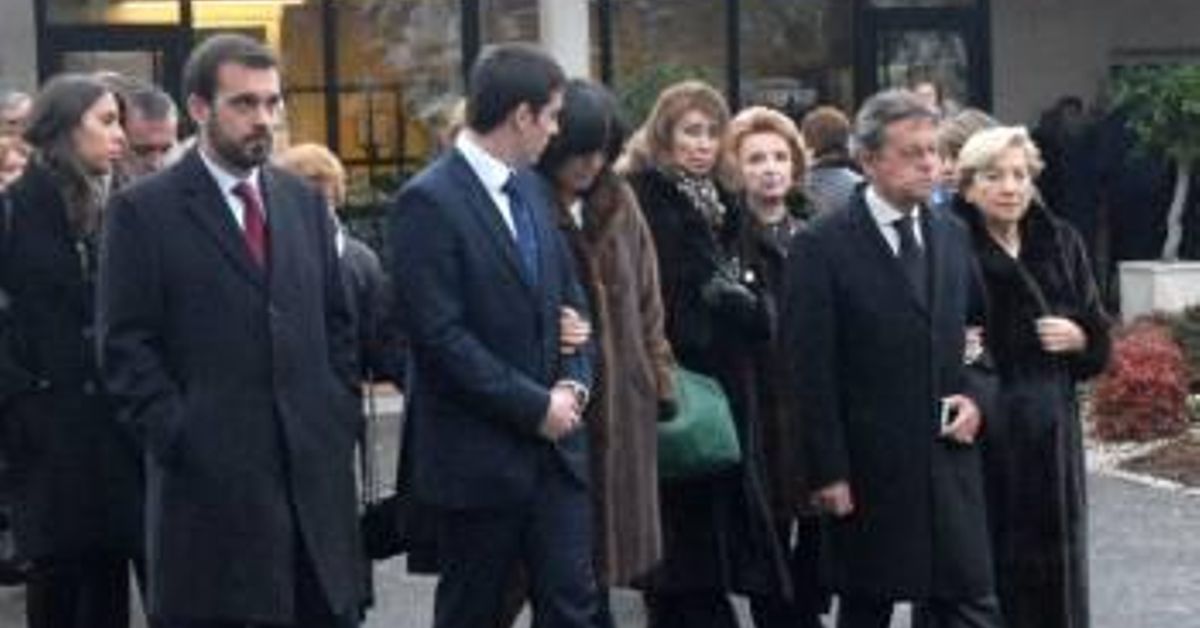 Emotivo sepelio de la madre del televisivo Josemi Rodríguez Sieiro