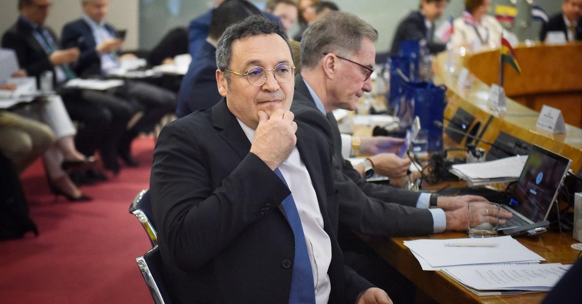 El Supremo manda al banquillo al fiscal general del Estado