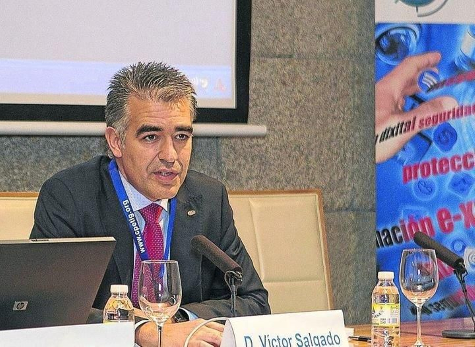 Víctor Salgado: "Asistimos a un desafío de seguridad"