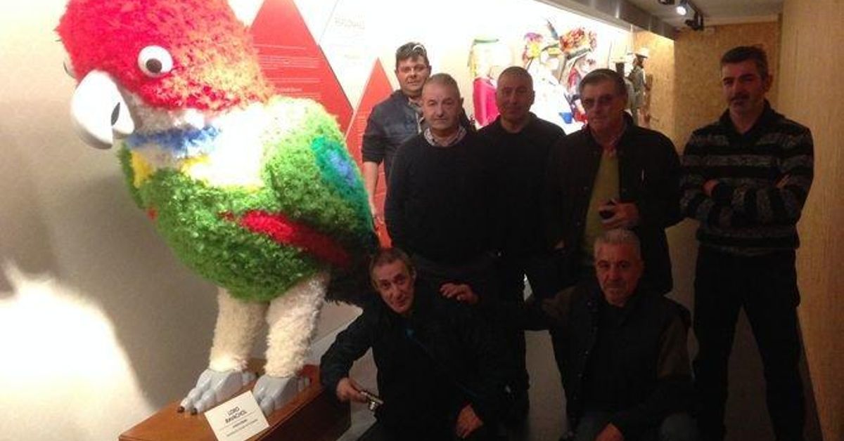 O Loro Ravachol xa forma parte do Museo da Limia