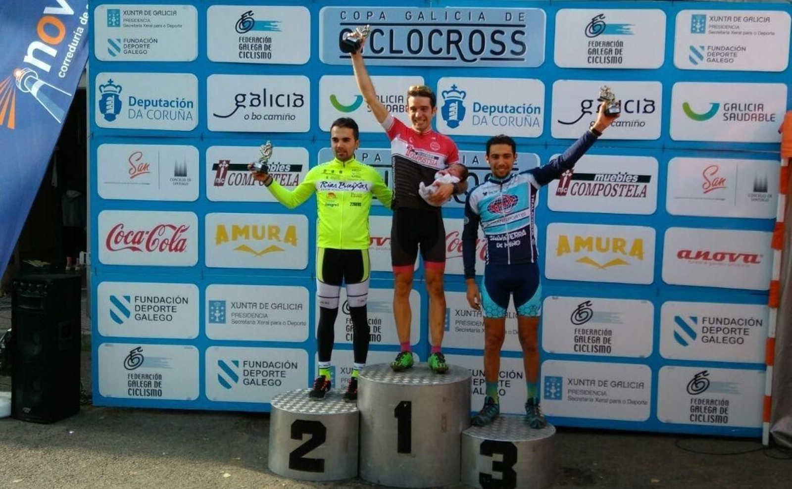 Darío Otero y Desirée Duarte estrenan victoria en Santiago