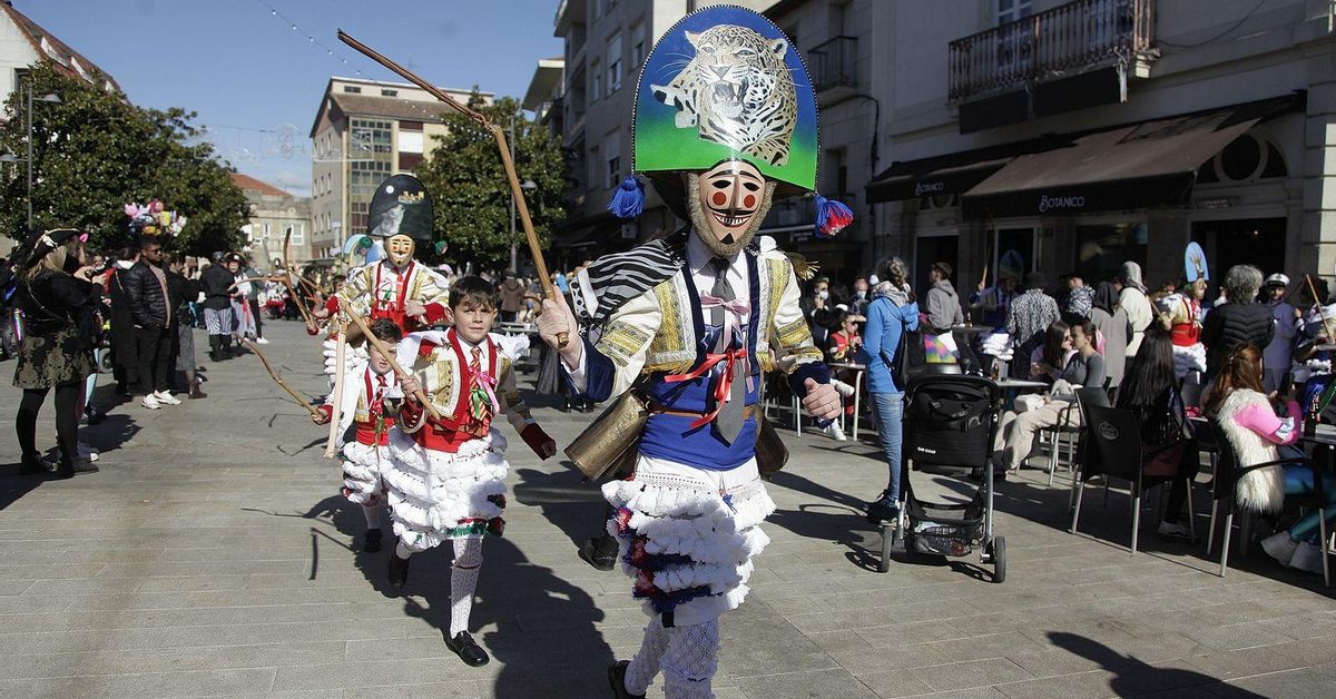 Galería | Los cigarrones mandan en el Entroido de Verín